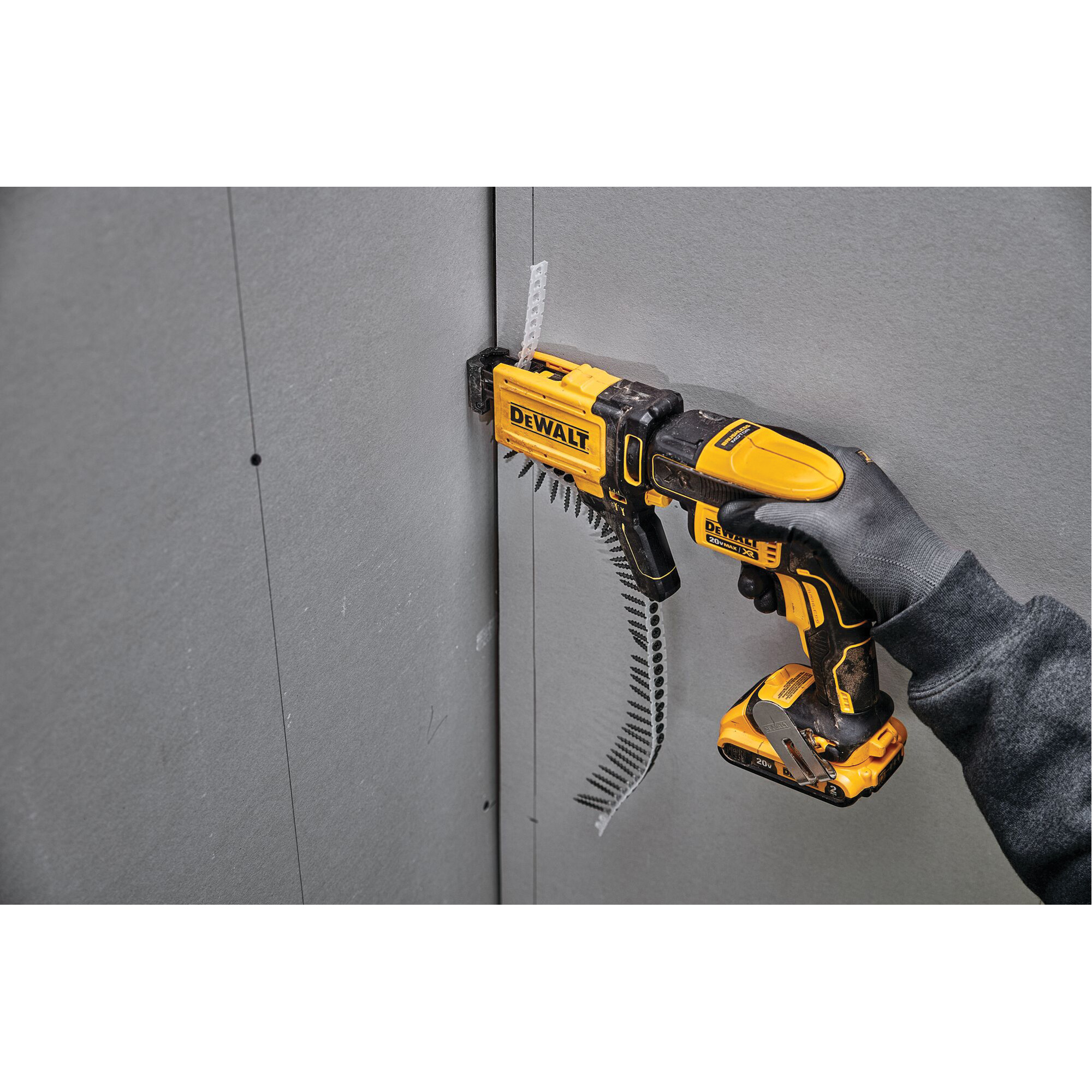 DEWALT Ensemble de visseuse Max* et dispositif pour vis reliées en ...
